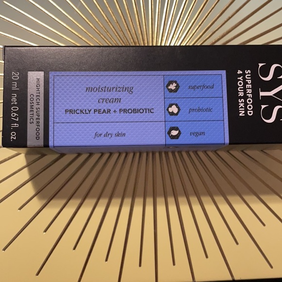 SYS | Skincare | Sys Superfood 4your Skin Moisturizing Cream | Poshmark